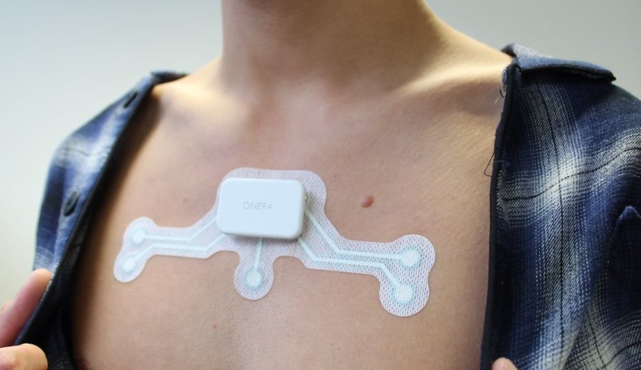 Researchers develop small wearable device to detect new coronavirus ...