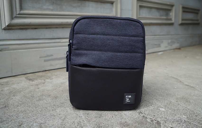 大容量だけど薄くて軽いNAVA DESIGNのバックパック | ライフハッカー[日本版]