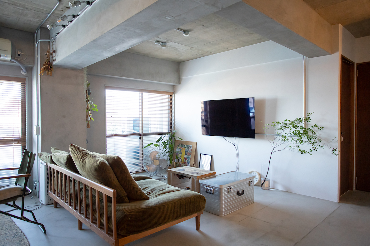 ないモノは作って補う2LDK。2度目のリノベーションで理想を叶えた75㎡の部屋｜みんなの部屋（埼玉県朝霞市） | ROOMIE（ルーミー）