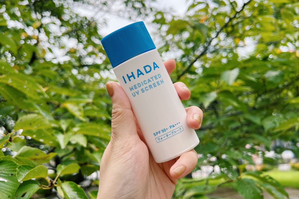 赤ちゃんでも使えるのに、SPF50+・PA+++って本当？ 肌を守りながら使える日焼け止めは「IHADA」にありました | ROOMIE（ルーミー）