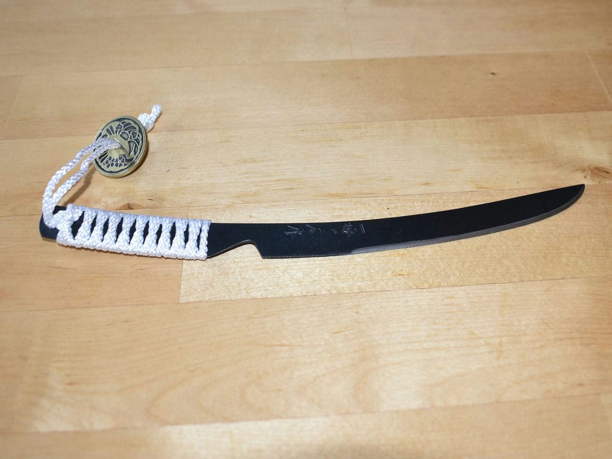 日本の伝統技術が凝縮。刀鍛冶が制作のプレミアムペーパーナイフ | ROOMIE（ルーミー）